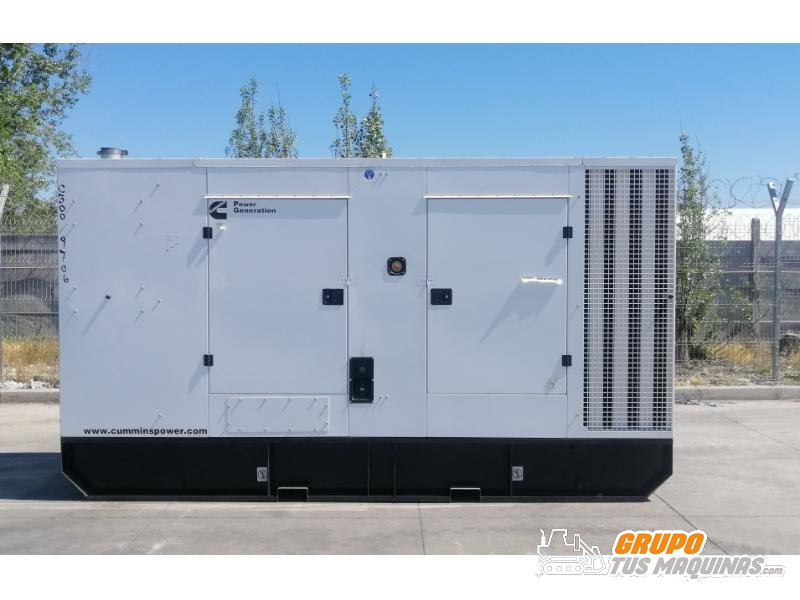 Arriendo de Cummins C825D5 - Generadores