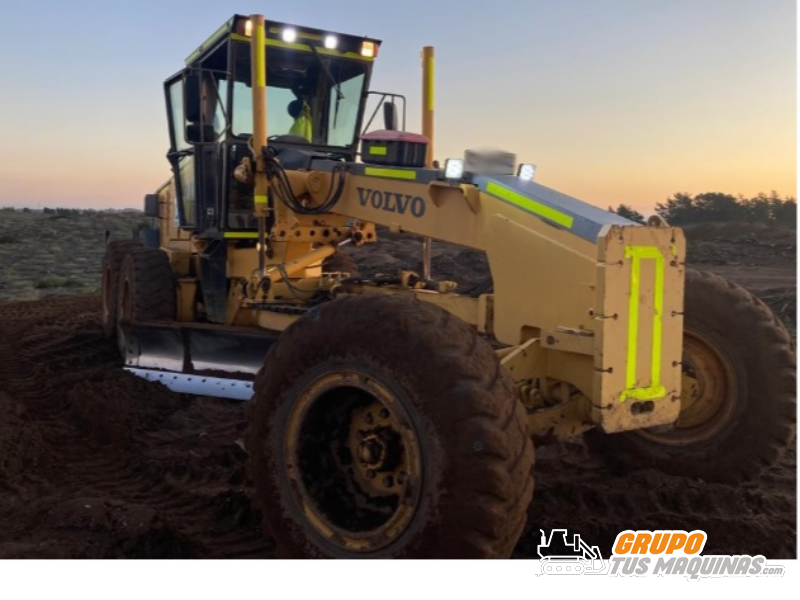 Compra de Volvo G 720 - Motoniveladoras